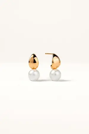 ZYNNIA COLLECTIVE Dew Pearl Drop Earrings - Gold