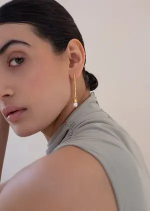 ZYNNIA COLLECTIVE Long Bud Earrings