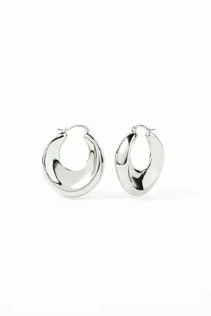 ZYNNIA COLLECTIVE Cove Hoops - Silver
