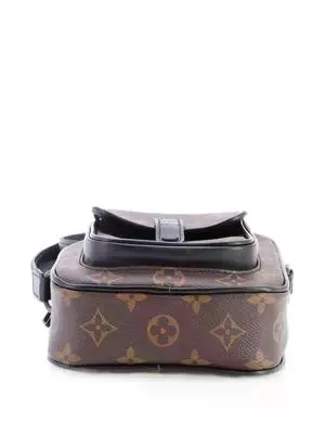 LOUIS VUITTON Christopher Wearable Wallet - Brown