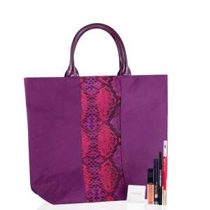 N/AW Versatile Makeup Set With Handbag