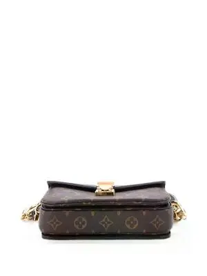 LOUIS VUITTON Pochette Metis Monogram Canvas East West Bag - Brown