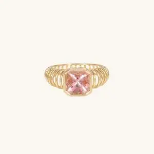 Duniya Soni Morganite And Yellow Gold Ring