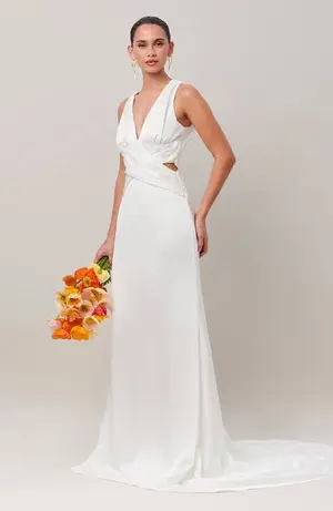 BWLDR Riviera Gown