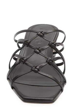 AeydĒ Talha Sandal