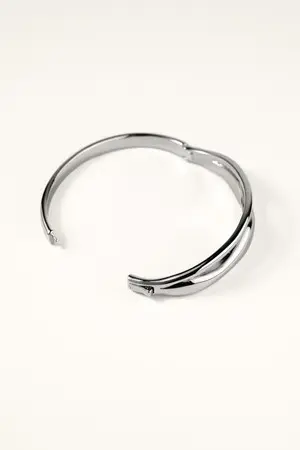 ZYNNIA COLLECTIVE Flow Cuff - Silver