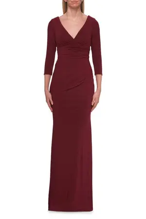 La Femme V-neck Ruched Gown With Three-quarter Sleeves - Wine