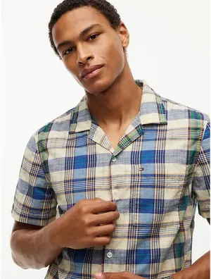 Tommy Hilfiger Regular Fit Ikat Plaid Camp Shirt