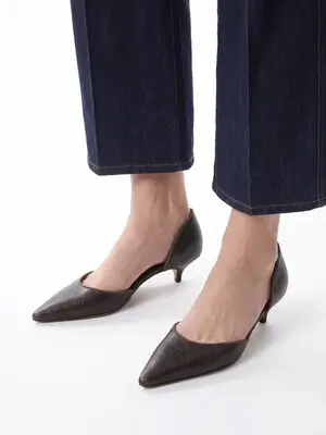 THE ROW Liisa D'orsay Pumps - Brown