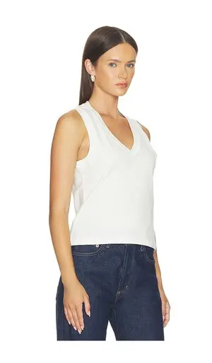 Renggli V-neck Tank In White