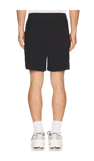On Train Shorts 7