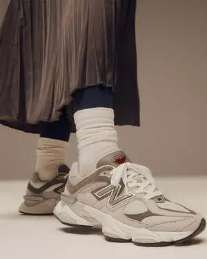 NEW BALANCE 9060