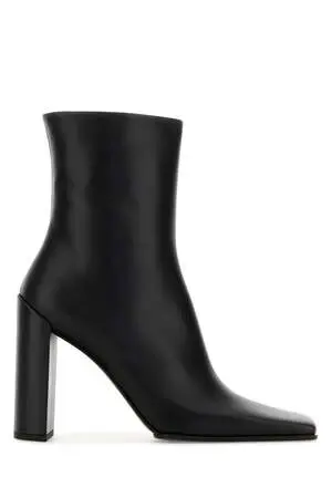 Alaïa Leather Ankle Boots - Black