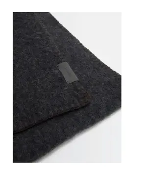 LEMAIRE Cocotte Logo-patch Finished Edge Knitted Scarf