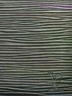 LOUIS VUITTON 2014 Zippy Epi-leather Wallet - Black