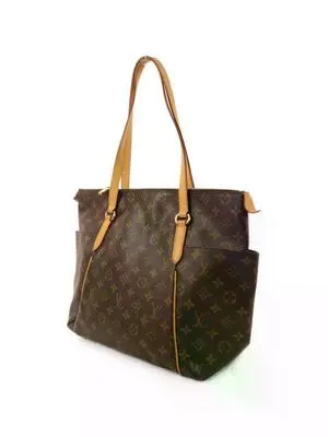 LOUIS VUITTON Monogram Canvas Mm Totally Tote Bag