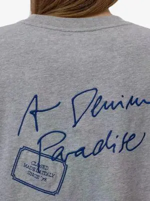 Closed Embroidered Logo T-shirt