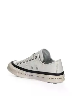 Visvim Contrast Trim Low-top Sneakers