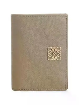 Loewe Anagram Grained Leather Wallet - Neutrals
