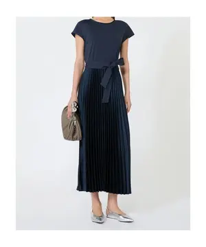Max Mara Short Sleeve Pleated Dress With Belt - Blue