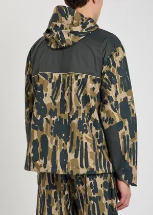 MALBON Waterproof Camouflage Hooded Nylon Jacket