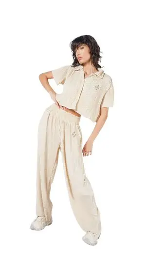 HOUSE OF CENMAR High-waisted Crinkled Pants