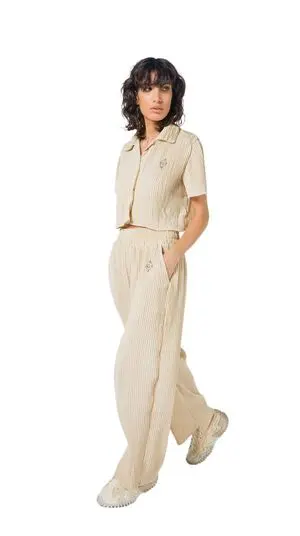HOUSE OF CENMAR High-waisted Crinkled Pants