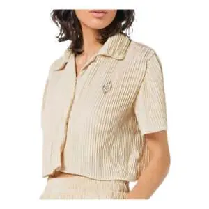 HOUSE OF CENMAR Cropped Pleated Shirt - Beige