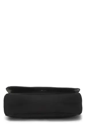 Gucci Techno Canvas Web Flap Messenger