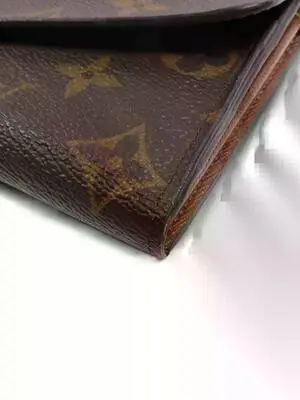 LOUIS VUITTON Sarah Monogram Wallet