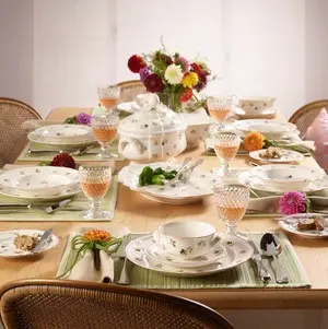 VILLEROY & BOCH Petite Fleur Oval Platter