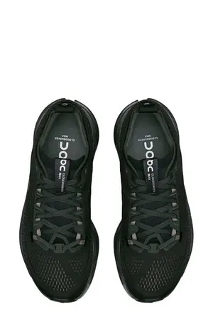 On Cloudsurfer Max Running Sneaker