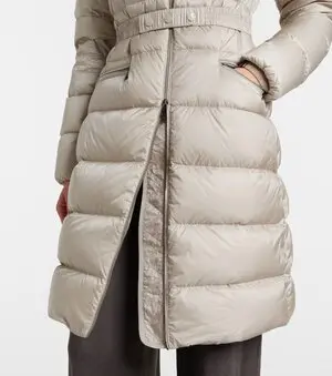 Moncler Boedic Down Coat With Shearling Trim - Beige