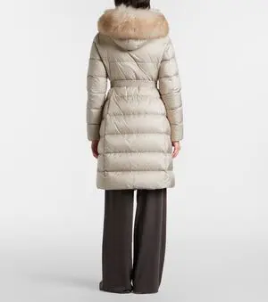 Moncler Boedic Down Coat With Shearling Trim - Beige