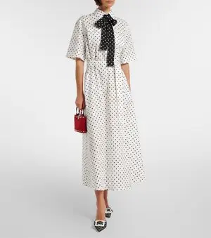 Manolo Blahnik Maysli Piped Raffia Slingback Pumps