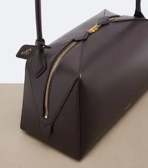 Alaïa Le Bouledogue Leather Shoulder Bag - Black