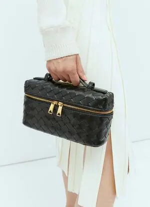 Bottega Veneta Intrecciato Leather Vanity Case - Black