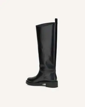 STUART WEITZMAN Celia Leather Boots