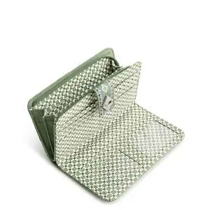 VERA BRADLEY Turnlock Wallet