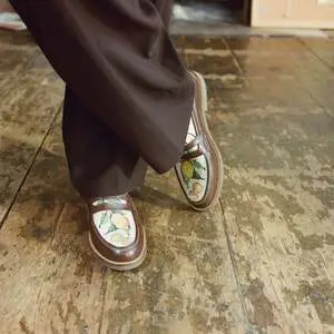 DUKE + DEXTER Wilde Chestnut Raffia Penny Loafer