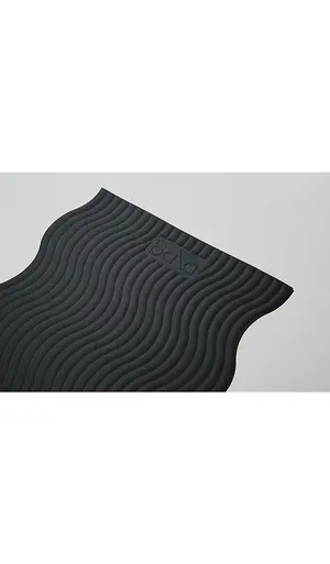 BALA The Plush Wavy Mat