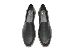 Vince Camuto Cretinian Slip On Shoes Pomegranate - Black