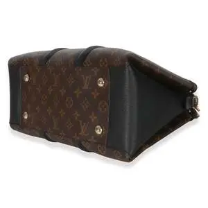 LOUIS VUITTON Monogram Canvas Soufflot Mm