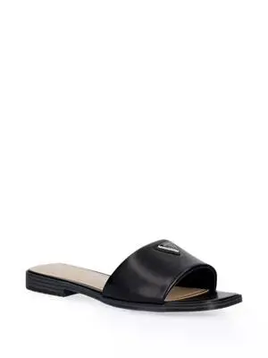 Guess Ramlan Logo-plaque Slides
