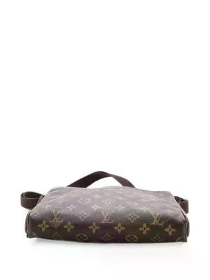 LOUIS VUITTON Trotteur Beaubourg Monogram Canvas Crossbody Bag - Brown