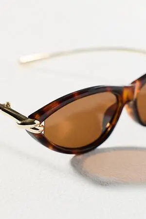 FIFTH & NINTH Slim Cat-eye Sunglasses