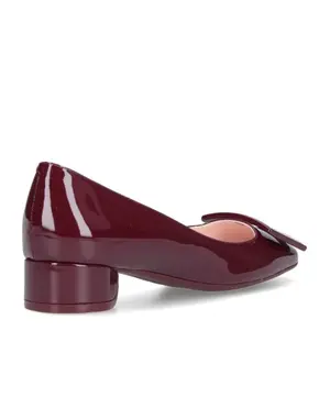 ROGER VIVIER U Look Low-heeled Shoes