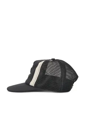 METALWOOD STUDIO King Of The Greens Trucker Hat