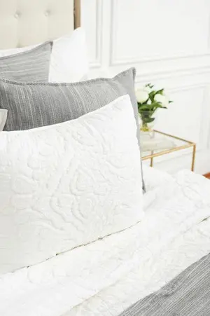 ELISABETH YORK Beacon Ash Large Throw Blanket
