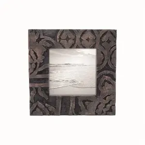 FORESIDE HOME AND GARDEN 4x4 Dark Wood Carved Photo Picture Frame - Black